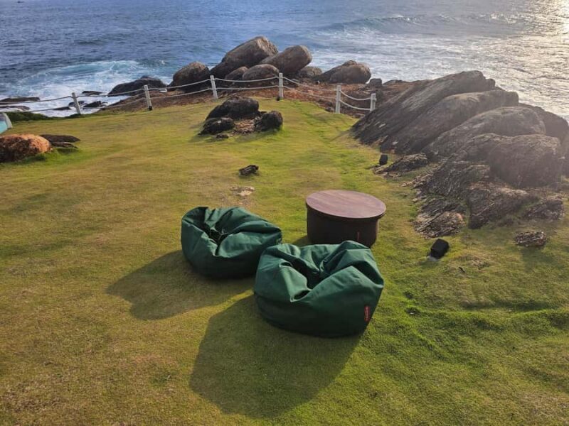 Waligama: Cliff Sunset Dining Experience + Wine - The Experience’s Strengths from Traveler Feedback