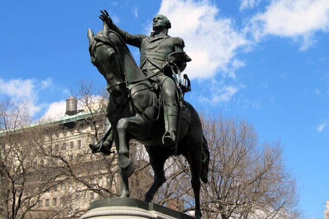Walk 3 NYC Squares: Gramercy Park, Madison and Union Squares - Walk 3 NYC Squares: Gramercy Park, Madison, and Union Squares — A Close-Up of New Yorks Neighborhood Charm