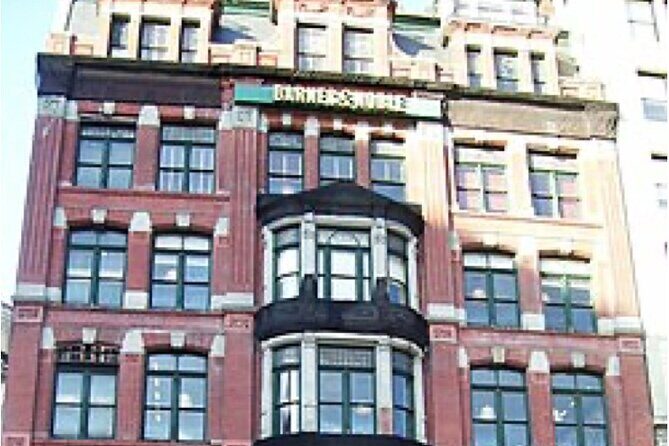 Walk 3 NYC Squares: Gramercy Park, Madison and Union Squares - Key Points