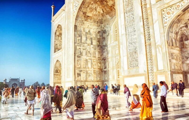 Walk and Explore Agra City: Guided Tour by Foot - The Value of This Tour