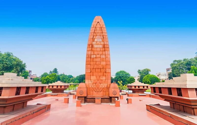 Walk and Explore Amritsar City: Guided Walking Tour by Foot - Key Points