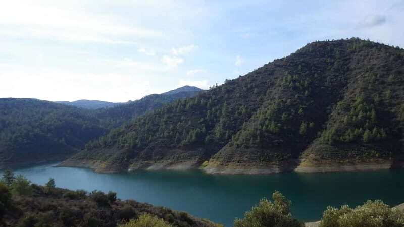 Walk around Pano Lefkara village and Lefkara lake - The Value of This Tour