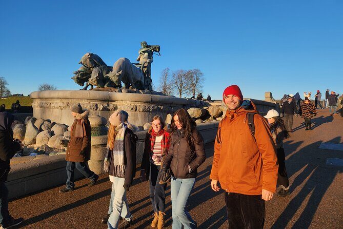 Walk & Ferry: Copenhagen Highlights + Change of Guards Finale - The Value of This Tour
