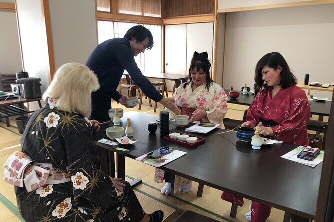 Walk Kyoto in Kimono Guided Cultural Tour with Tea Experience - Key Points
