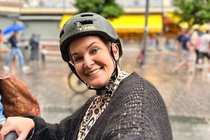 Walk or Bike- tour with Professional photoshoot - Practical Aspects: What to Know