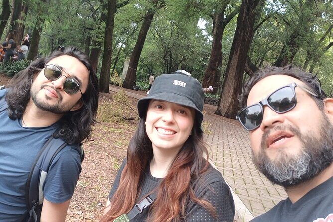 Walk through Chapultepec Park and its archaeological area - Starting Point: The Angel of Independence and a New Perspective