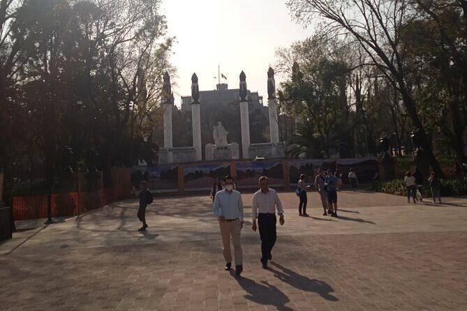 Walk through Chapultepec Park and its archaeological area - The Petrogrifo de Moctezuma