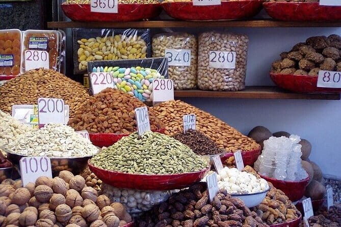 Walk through Old Delhi's Colorful Chandni Chowk with Private Transfer - Key Points