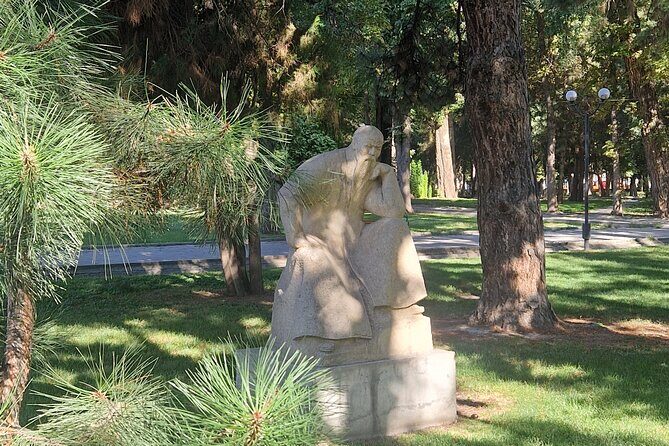 Walking City Tour in Bishkek - The Experience of Walking in Bishkek