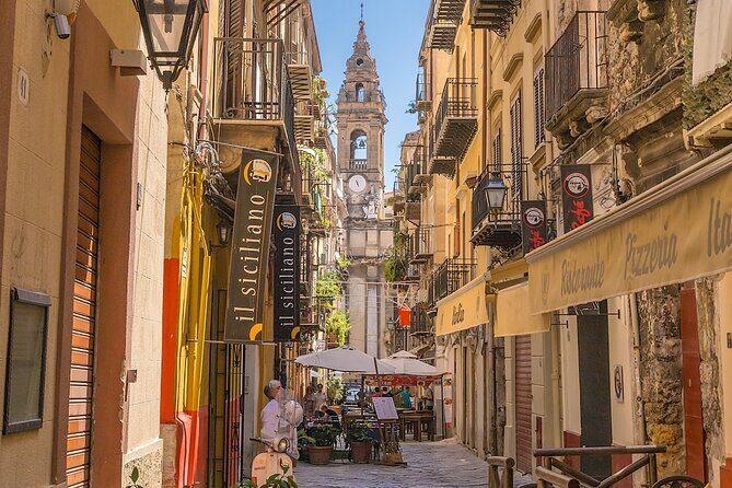 Walking in the historic center of Palermo and its markets - Frequently Asked Questions