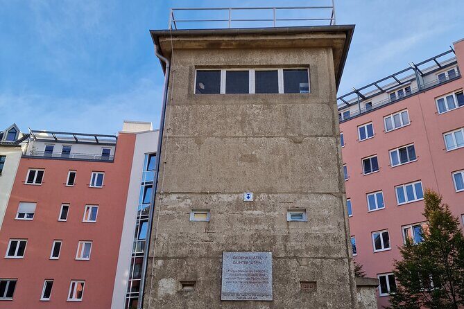 Walking on the Wall: 3-Hour Tour in Berlin - Who Should Consider This Tour?