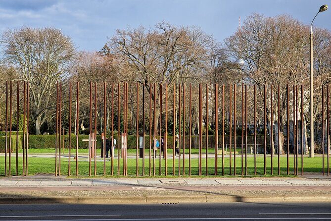 Walking on the Wall: 3-Hour Tour in Berlin - FAQ
