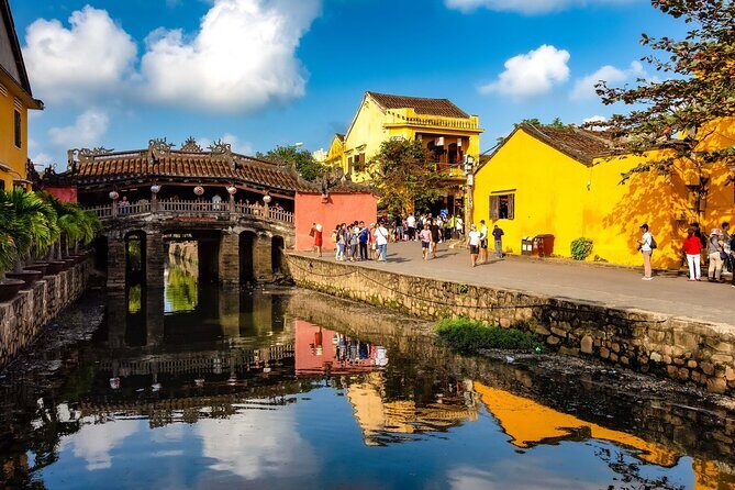 Walking Tour and Lantern Making Class in Hoi An - Discovering Hoi An: Walking Through Time