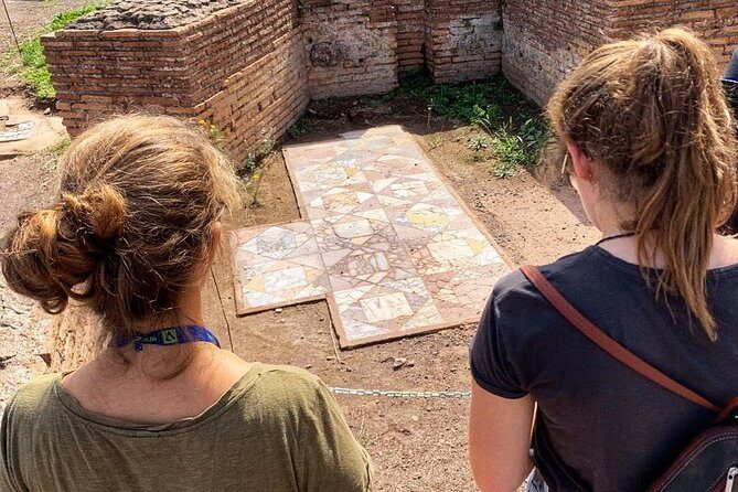 Walking Tour at The Colosseum and Forum with an Archaeologist - FAQs