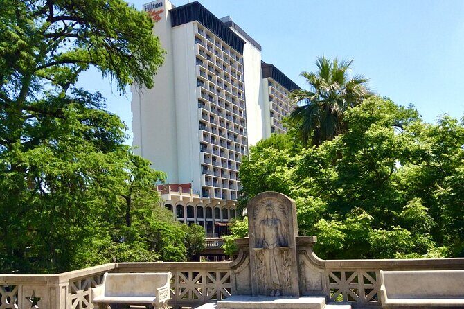 Walking Tour exploring the Art along the San Antonio Riverwalk - Who Would Love This Tour?