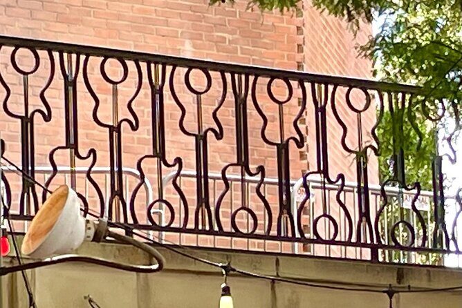 Walking Tour exploring the Art along the San Antonio Riverwalk - FAQs