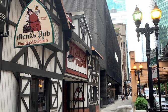 Walking Tour: Historic Chicago Pubs in River North and the Loop - FAQ