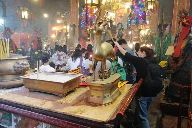 Walking Tour in Hong Kong - Local Experience (New & Best) - Group Size, Timing, and Practical Tips