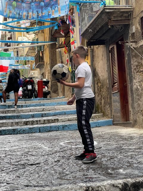 Walking tour in Naples - Introduction to the Tour