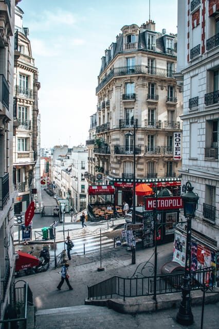 Walking Tour in Paris Montmartre with Tastings and Stories - FAQ