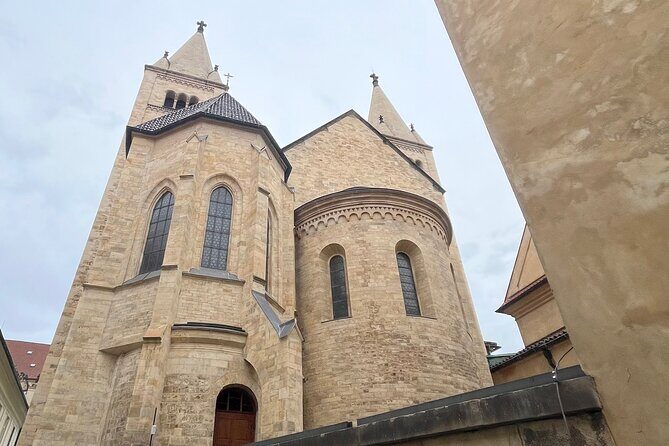Walking Tour in Prague Castle complex by Czechoslovak Local - Walking Tour in Prague Castle Complex by Czechoslovak Local: An In-Depth Look