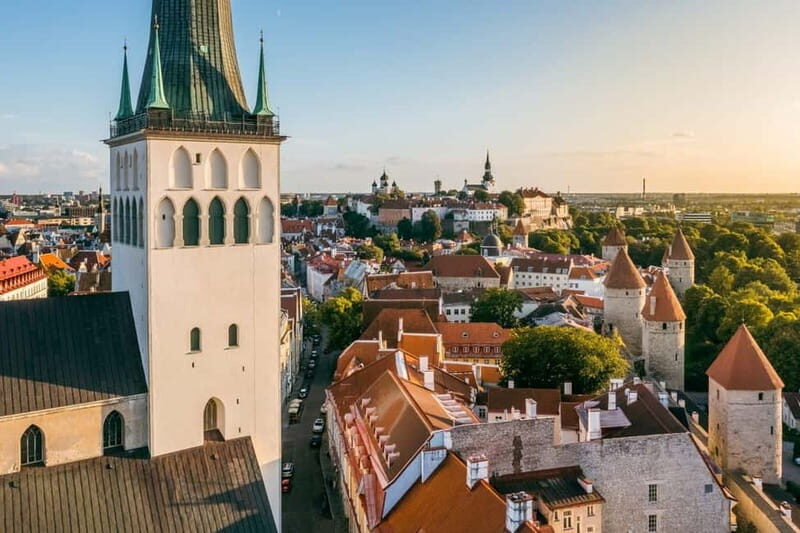 Walking tour in Tallinn Old Town - The Value of a Guided Walking Tour