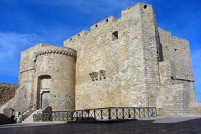 Walking tour in the wonderful Monopoli: Nice cosy Italian old town - Why This Tour Stands Out