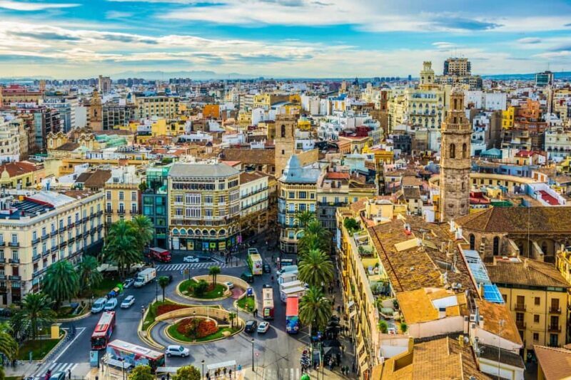 Walking Tour in Valencia - The Cathedral and Miguelete Tower: Architectural Melding