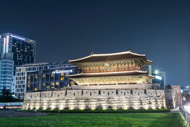 Walking Tour of Dongdaemun DDP, Cheonggyecheon, Gwangjang Market - Key Points