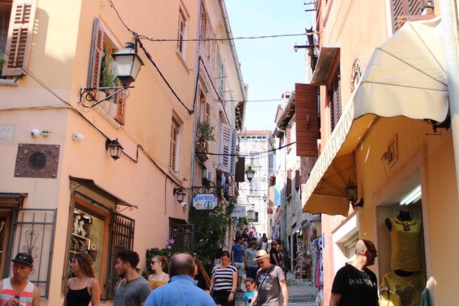 Walking tour of Rovinj - Discovering Rovinj: A Well-Paced Introduction