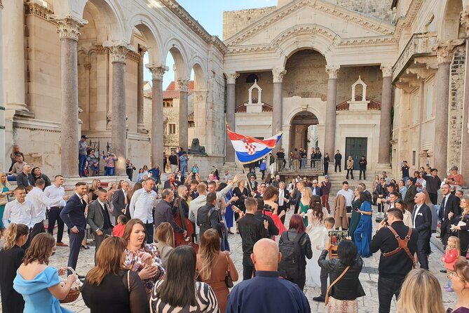 Walking Tour of Split and Diocletian's Palace - The Itinerary in Detail: What to Expect