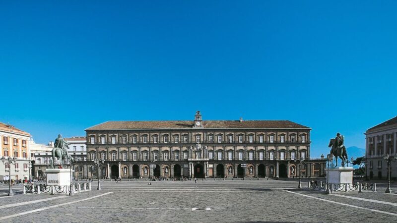 Walking tour of the Royal Naples - Who Should Consider This Tour?