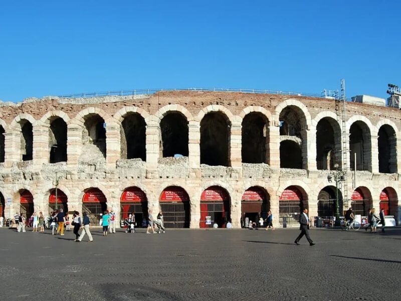 Walking Tour of Veronas Best: Arena and Historic Sights - Frequently Asked Questions