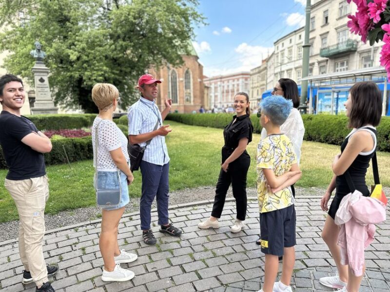 Walking Tour of Wrocaw: Old Town Tour - 1,5-Hours of Magic! - Who Will Love This Tour?