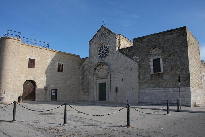 Walking tour Trani - The Value and Practical Aspects