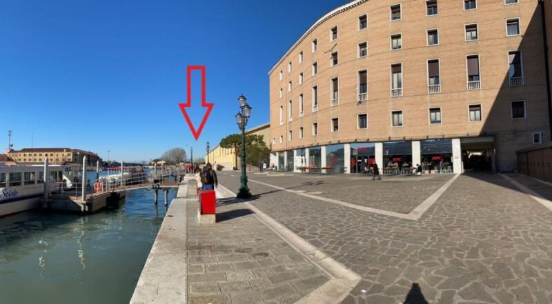 Walking Tour with optional motor boat Ride - An Introduction to the Tour