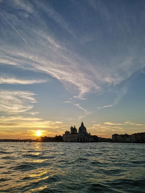 Walking Tour with optional motor boat Ride - What’s Included & What Costs Extra