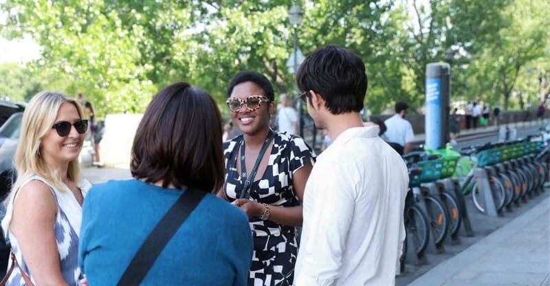 Walking Tour with Reserved Notre-Dame & Sainte Chapelle Opt. - What’s Included and What’s Not