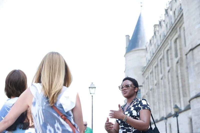 Walking Tour with Reserved Notre-Dame & Sainte Chapelle Opt. - Who Will Love This Tour?