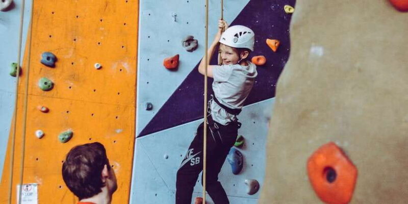 Wall Climbing in Colombo - Who Will Love This Experience?