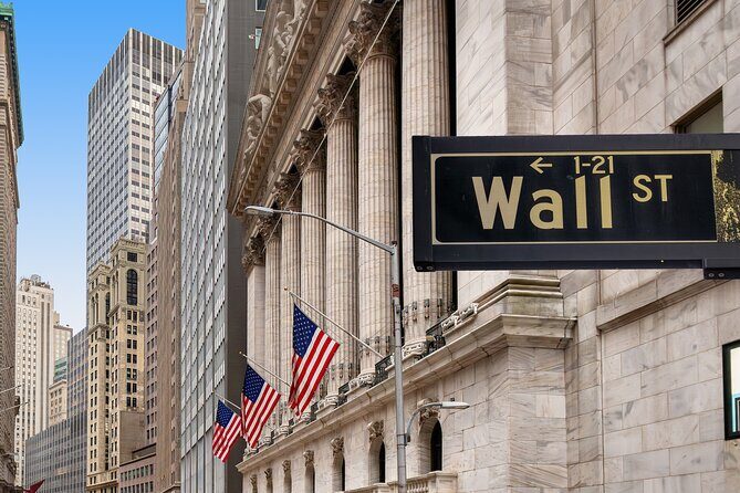 Wall Street Inside with a Trader Walking History Tour - Who Should Consider This Tour?