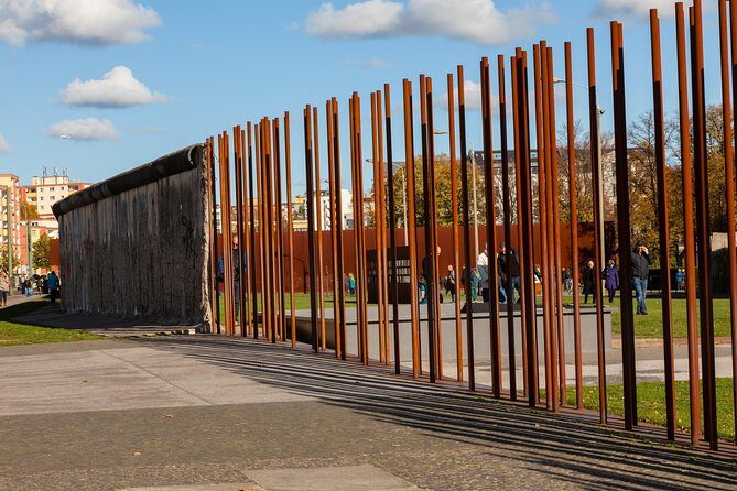 Wall Tour Berlin - Fates, Heroes & Love Stories - An In-Depth Look at the Tour Itinerary