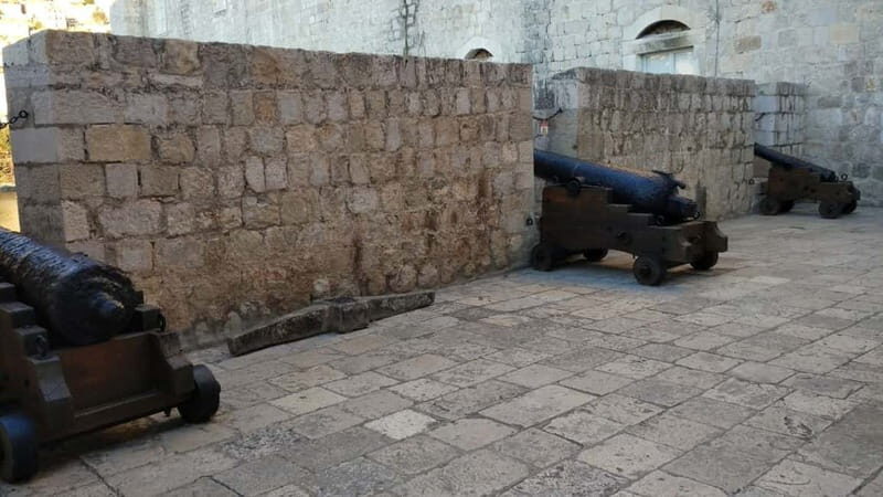 Walls of Dubrovnik: Small-Group 2-Hour Tour With a Local - Key Points