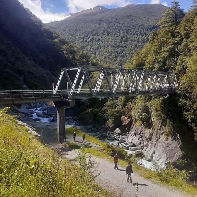 Wanaka to Franz Josef Small Group 1 Way Tour with Lunch - The Experience from the Guides and Past Travelers