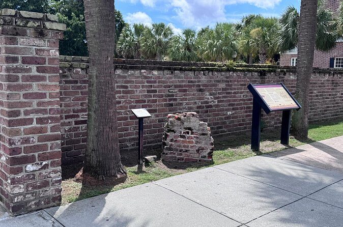 War Comes to Charleston: Historical Walking Tour - What’s Not Included?