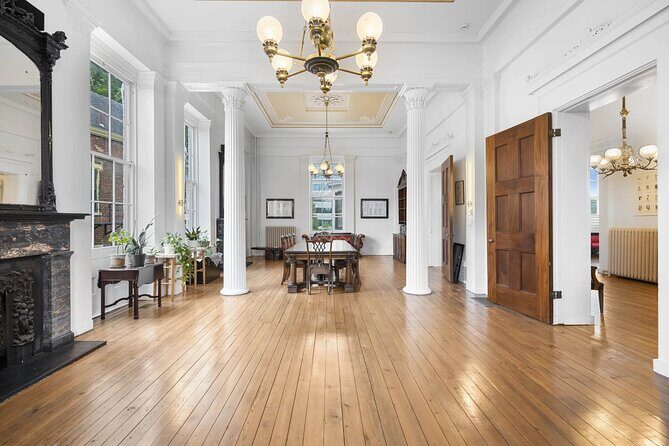 War, Wealth & Riverfront Tales: Taylor Mansion & East Row Tour - An In-Depth Look at the Tour Experience