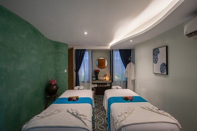 Warm Stone Massage - Key Points