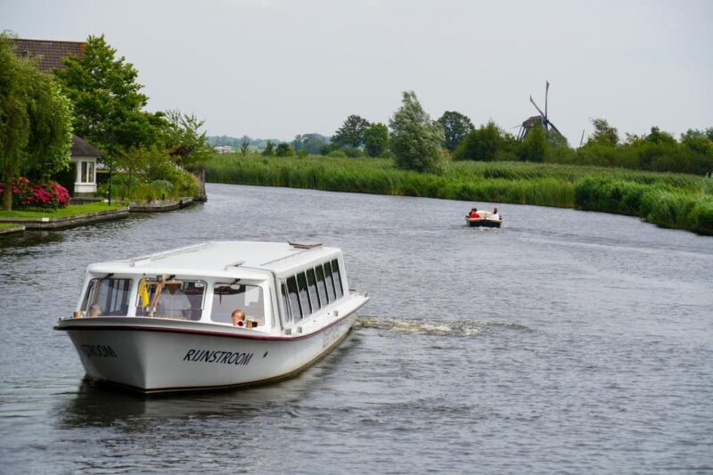 Warmond: Windmill Cruise and Keukenhof Entry Ticket - An Introduction to the Experience