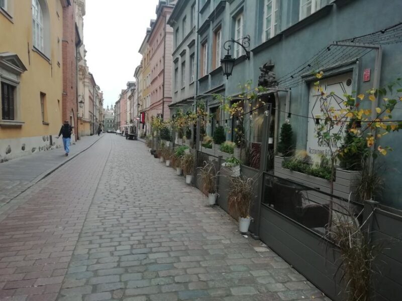 Warsaw: 2-Hour Old Town Walking Tour - Tour Logistics & Value
