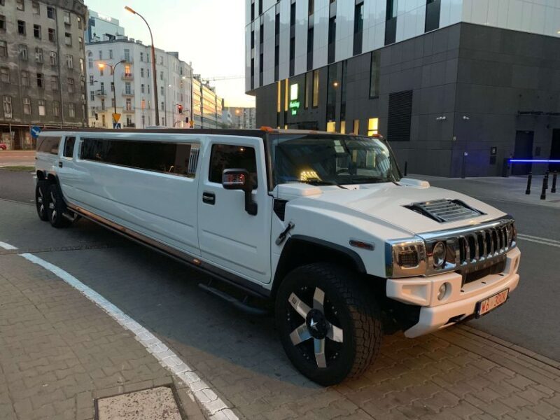 Warsaw: Bachelor and Hen Party Packages - An Overview of This Unique Party Experience